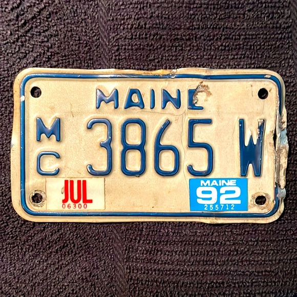 maine | Wall Decor | Vintage Motorcycle License Plate 981982 | Poshmark